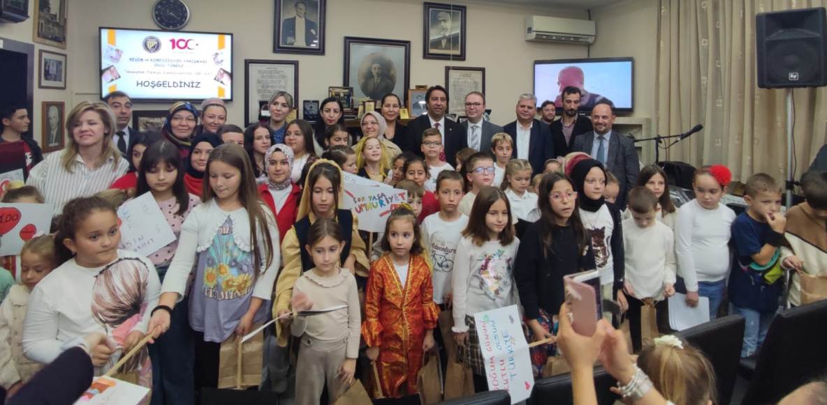 “Anavatan Türkiye Cumhuriyeti’nin 100. Yılı Anısına Resim ve ...